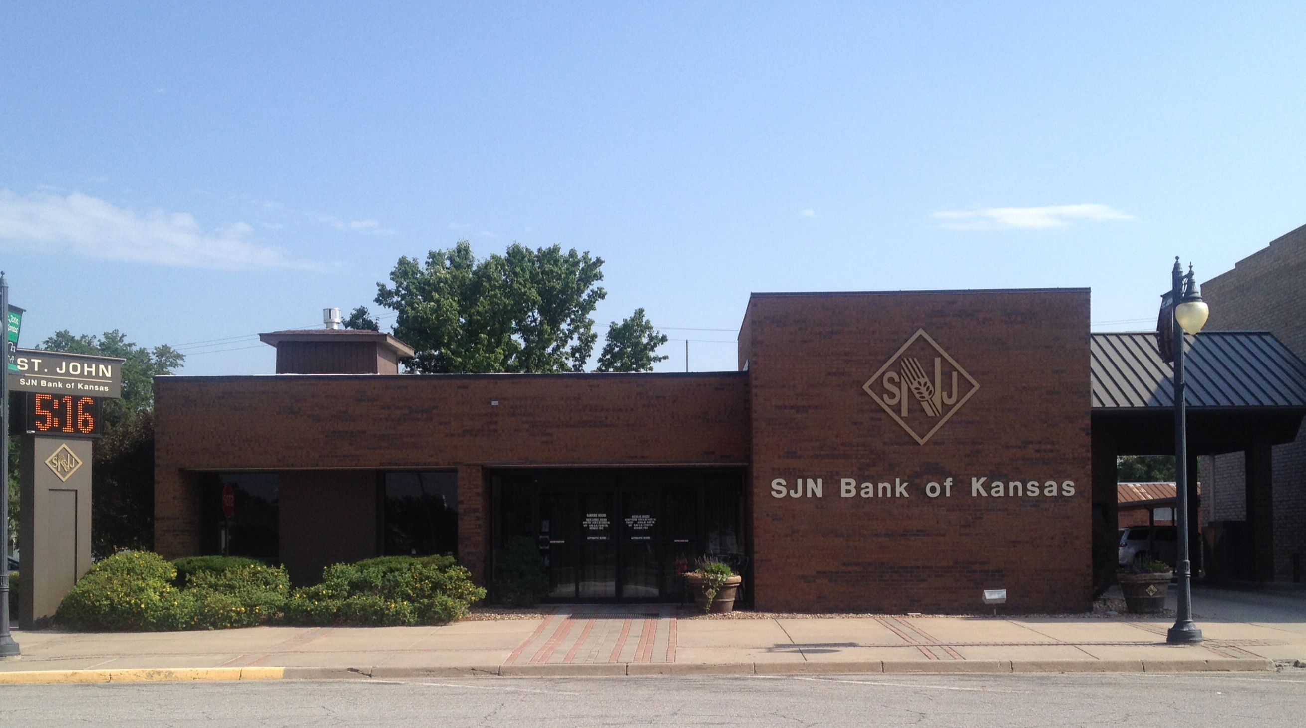 SJN Bank of Kansas - About Us - Hours & Locations